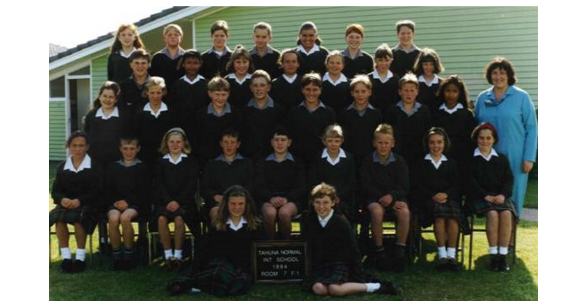 School Photo - 1990's / Tahuna Normal Intermediate - Dunedin | MAD on ...