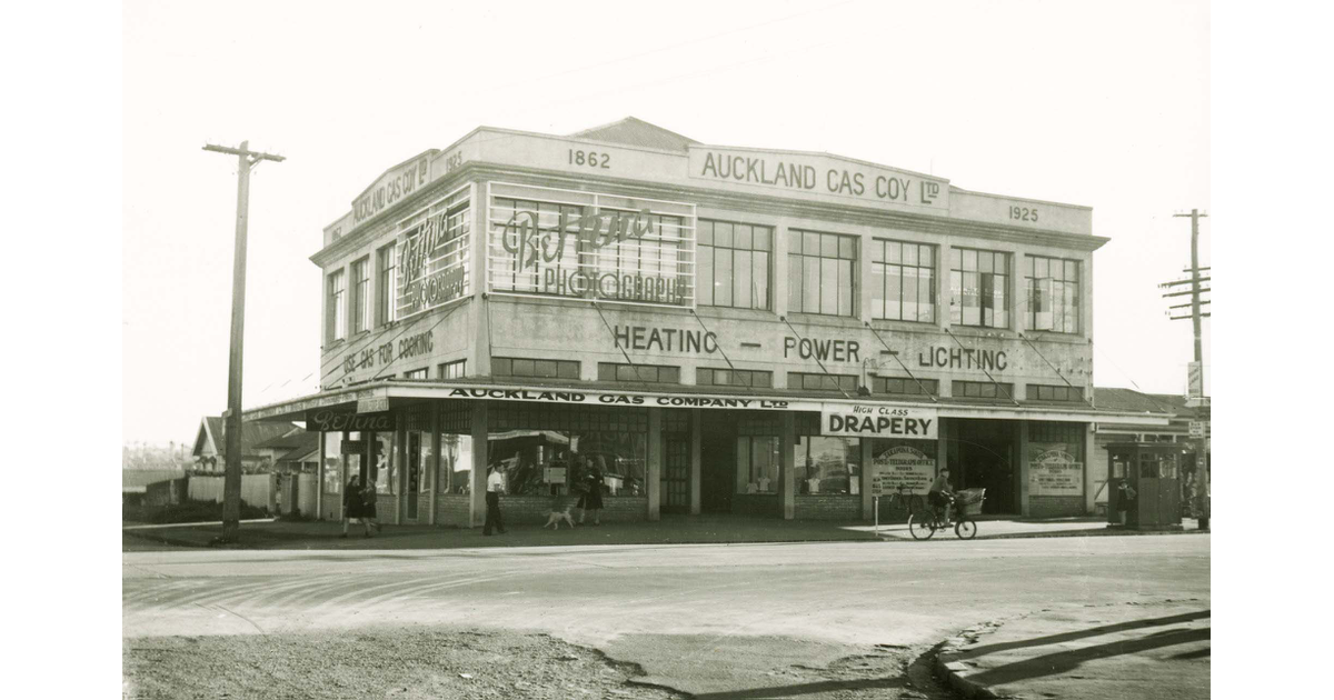 Energy Industry / Photography - Historical | MAD on New Zealand