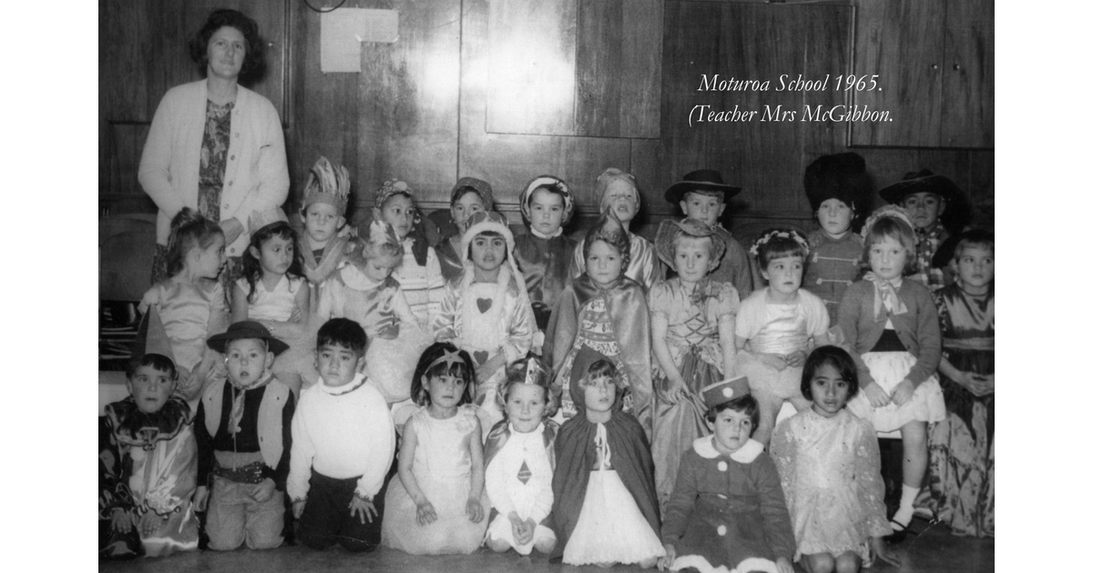 School Photo - 1960's / Moturoa Primary School - New Plymouth | MAD on ...