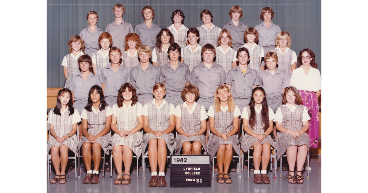 School Photo - 1980's / Lynfield College - Auckland | MAD on New Zealand