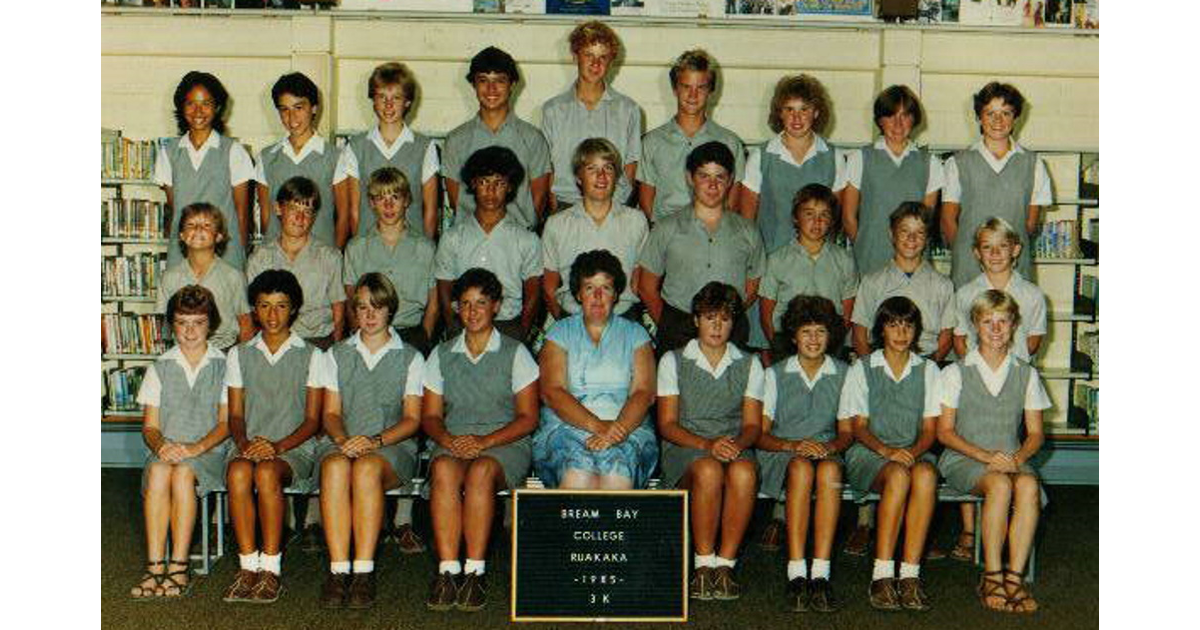 School Photo - 1980's / Bream Bay College - Ruakaka | MAD on New Zealand