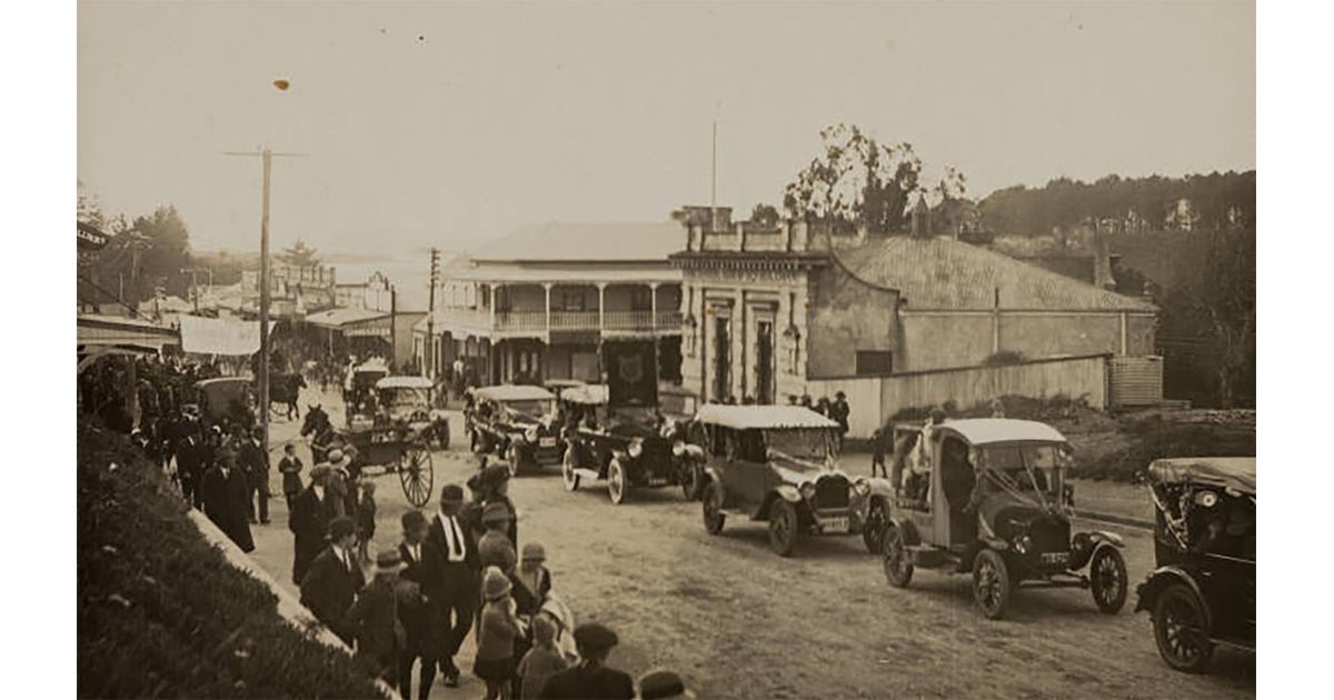 Auckland / Photography - Historical | MAD on New Zealand