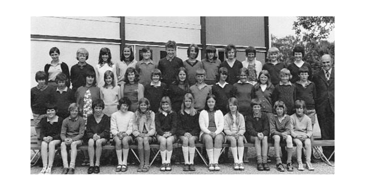 School Photo - 1970's / Ashburton Intermediate School - Ashburton | MAD ...