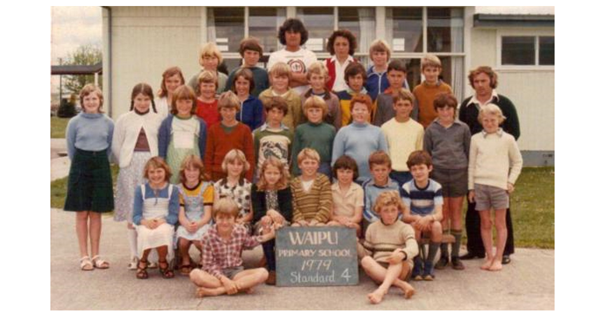 School Photo - 1980's / Waipu School - Northland | MAD on New Zealand
