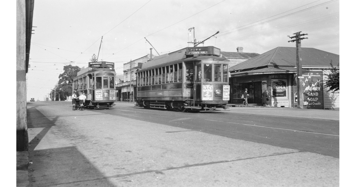 Trams / Photography - Historical | MAD on New Zealand