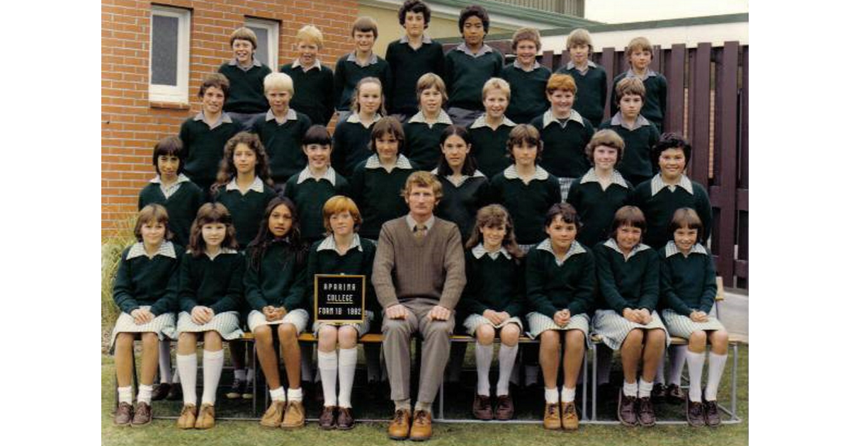 School Photo - 1980's / Aparima College - Riverton | MAD on New Zealand