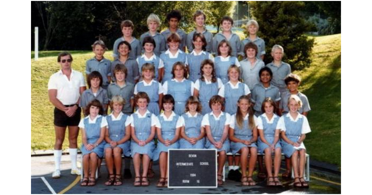 School Photo - 1980's / Devon Intermediate - New Plymouth | MAD on New ...