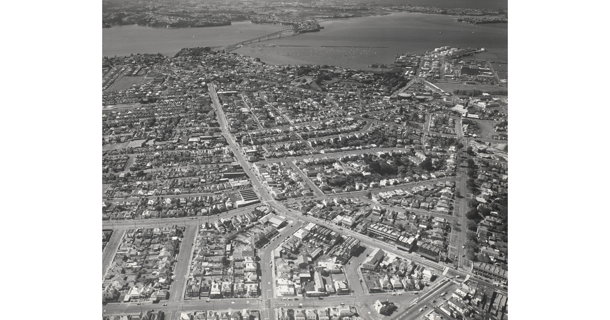 Auckland / Photography - Historical | MAD on New Zealand