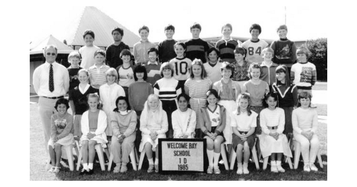 School Photos - Bay of Plenty / Welcome Bay School - Tauranga | MAD on ...
