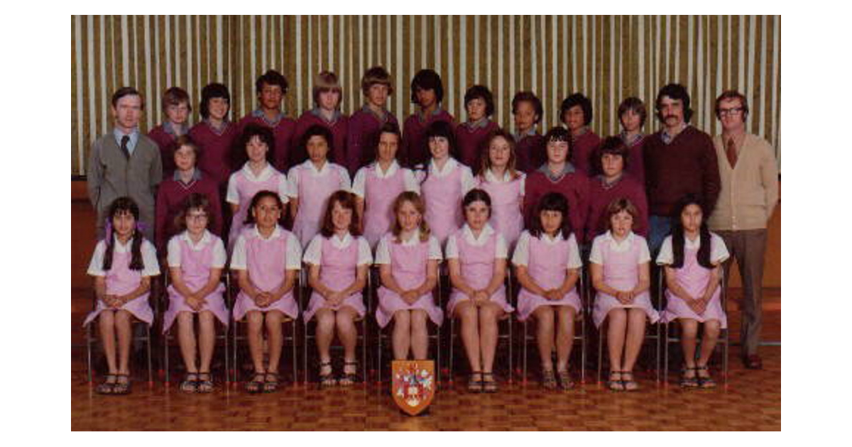 School Photo - 1970's / Hiona Intermediate - Masterton | MAD on New Zealand