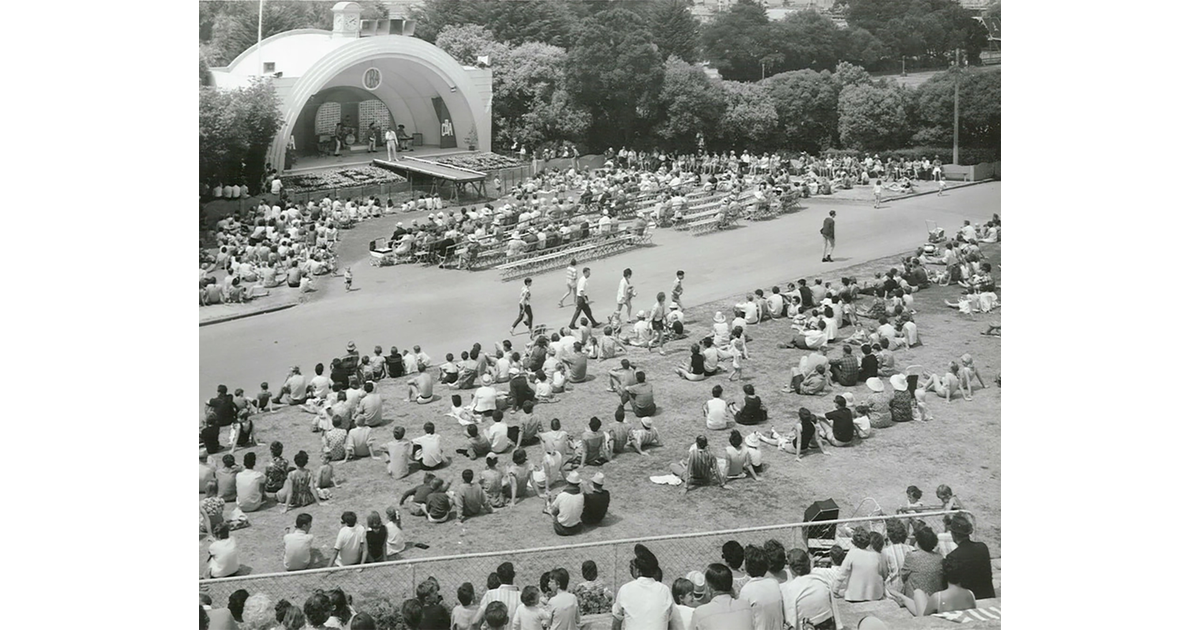 Historical - Photos / Photography - Historical | MAD on New Zealand
