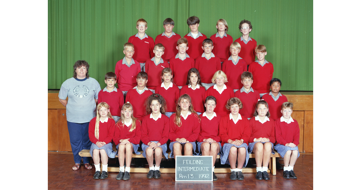 School Photo - 1990's / Feilding Intermediate School - Feilding | MAD ...