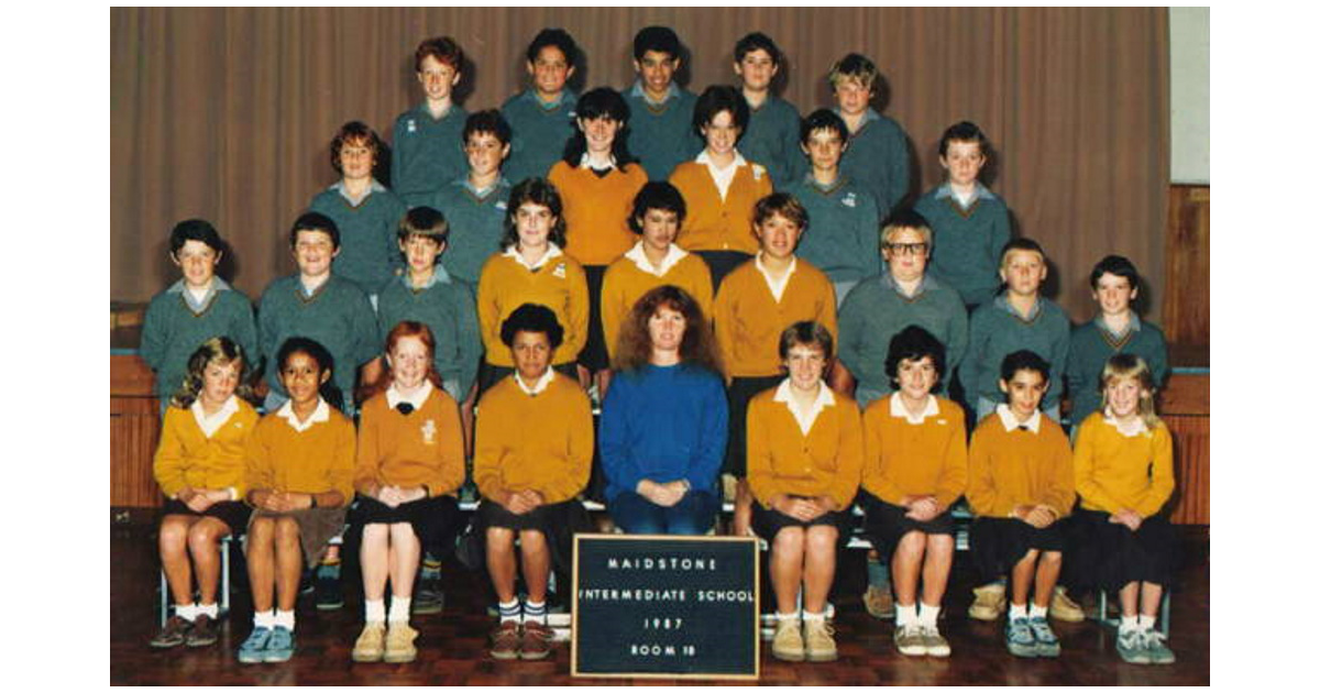 School Photo - 1980's / Maidstone Intermediate - Upper Hutt | MAD on ...