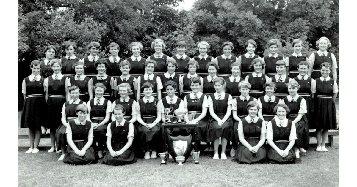 School Photo - 1950's / Sacred Heart Girl's College - Timaru | MAD on ...