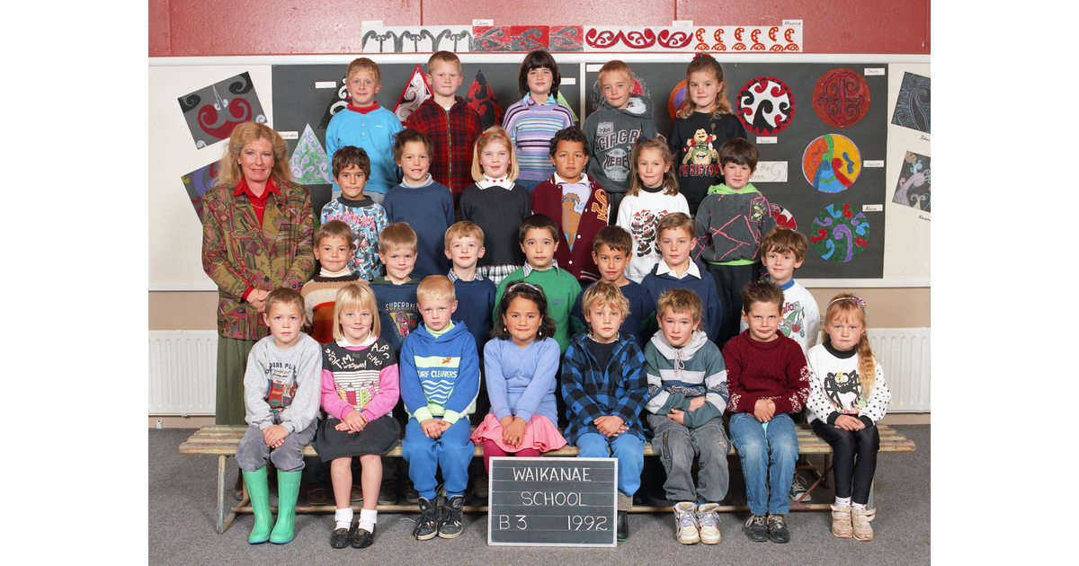 School Photo - 1990's / Waikanae School - Kapiti Coast | MAD on New Zealand