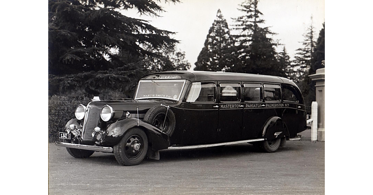 Bus - Nostalgia / Photography - Historical | MAD on New Zealand