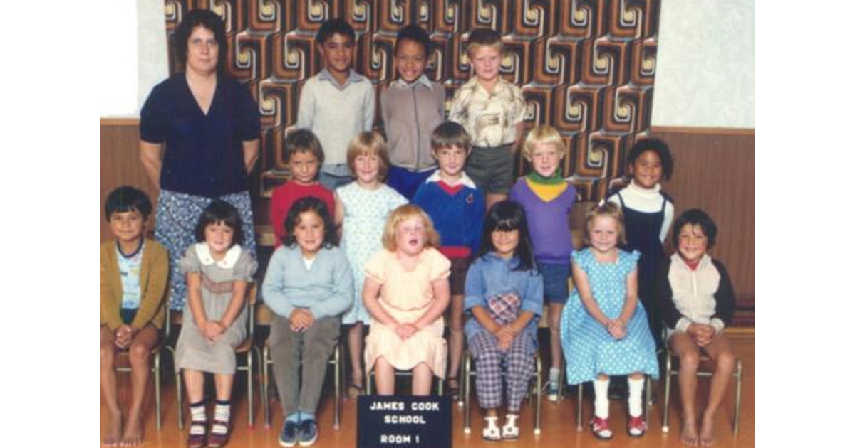 School Photo - 1980's / James Cook School - Marton | MAD on New Zealand