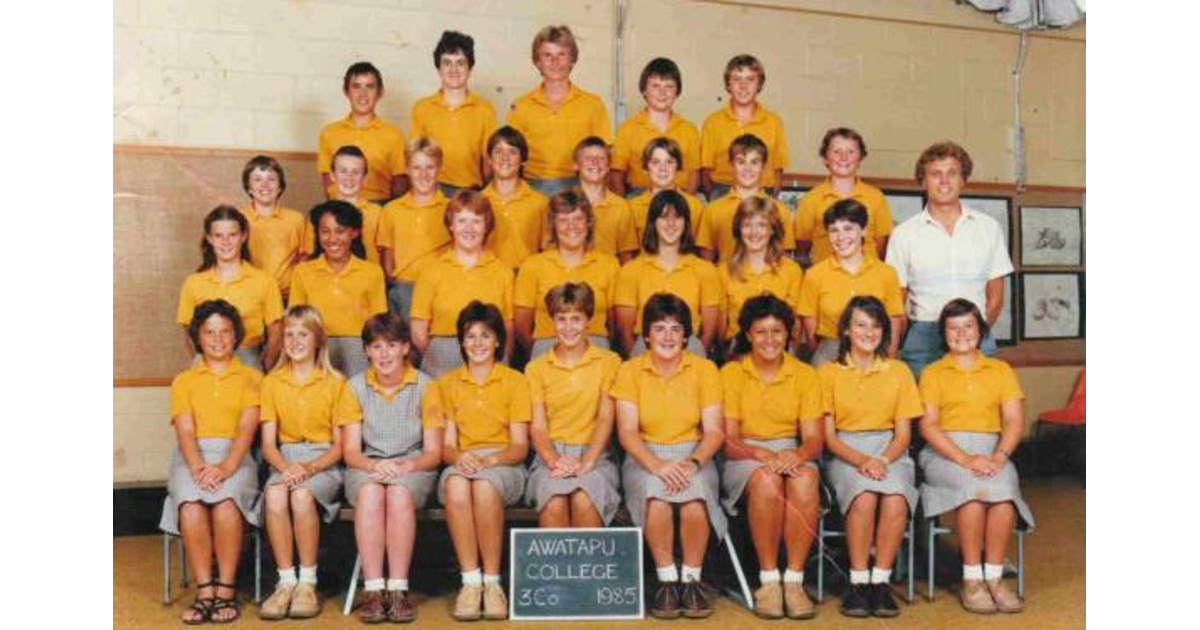 School Photo - 1980's / Awatapu College - Palmerston North | MAD on New ...