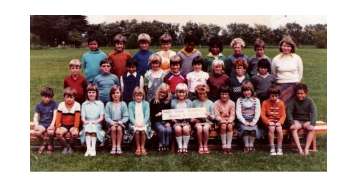School Photo - 1970's / James Cook School - Marton | MAD on New Zealand