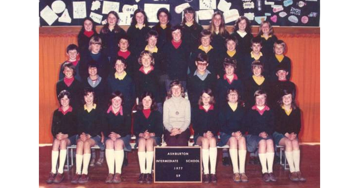 School Photo - 1970's / Ashburton Intermediate School - Ashburton | MAD ...