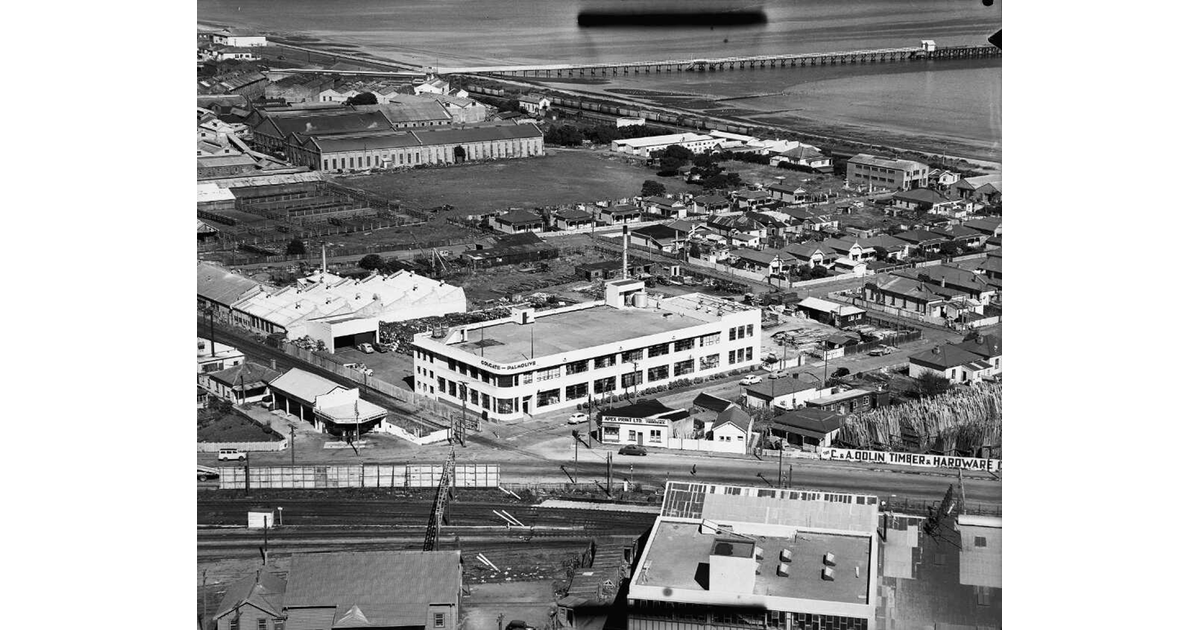 Historical - Photos / Photography - Historical | MAD on New Zealand