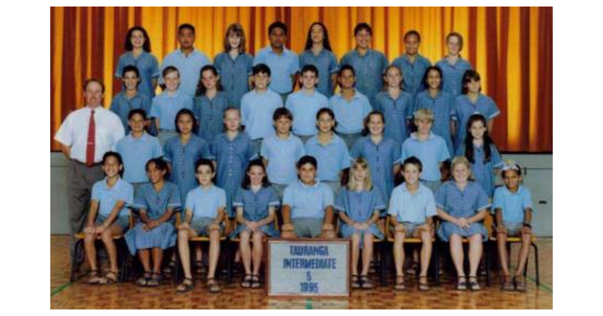School Photo - 1990's / Tauranga Intermediate School - Tauranga | MAD ...