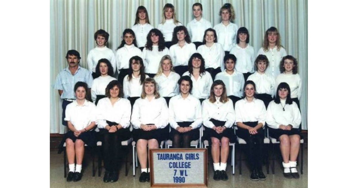 School Photo - 1990's / Tauranga Girls' College - Tauranga | MAD on New ...