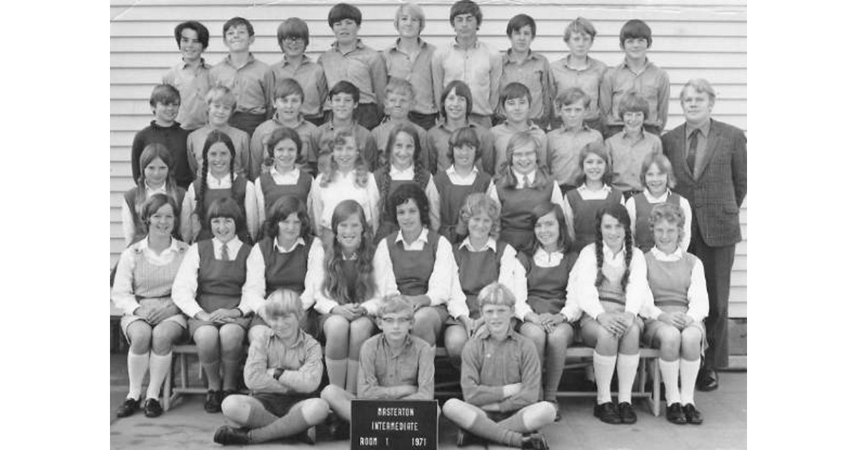 School Photo - 1970's / Masterton Intermediate - Masterton | MAD on New Zealand