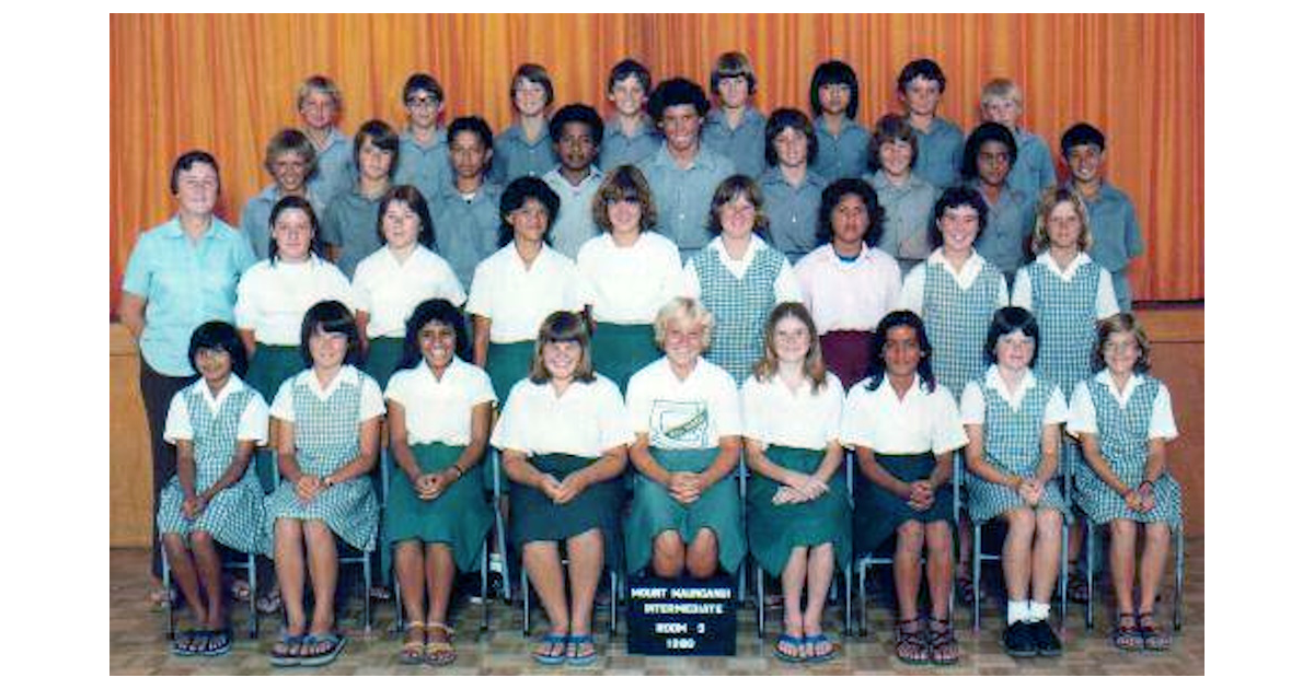 School Photos - Bay of Plenty / Mount Maunganui Intermediate - Mount ...