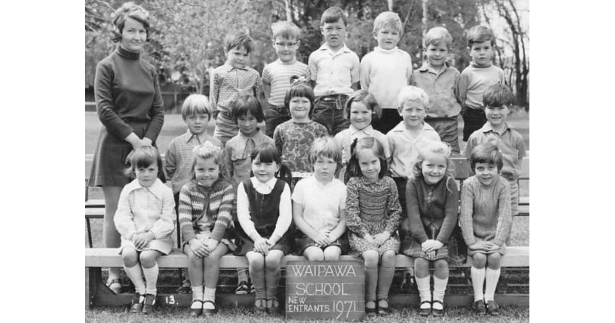 School Photo - 1970's / Waipawa School - Waipawa | MAD on New Zealand