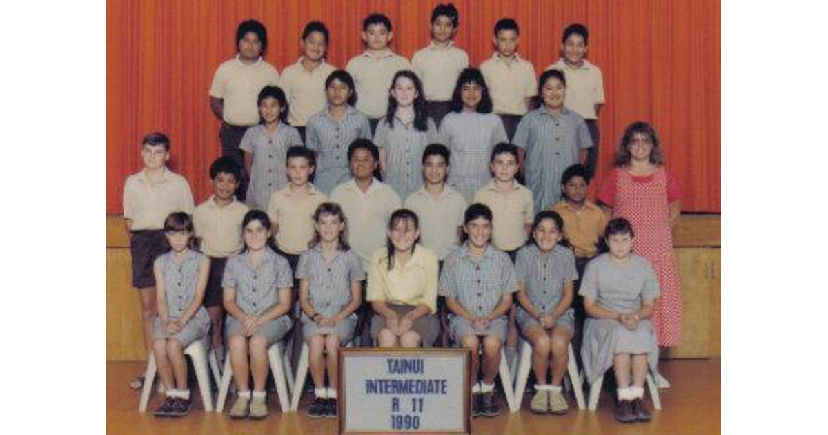 School Photo - 1980's / Tainui Intermediate - Tokoroa | MAD on New Zealand