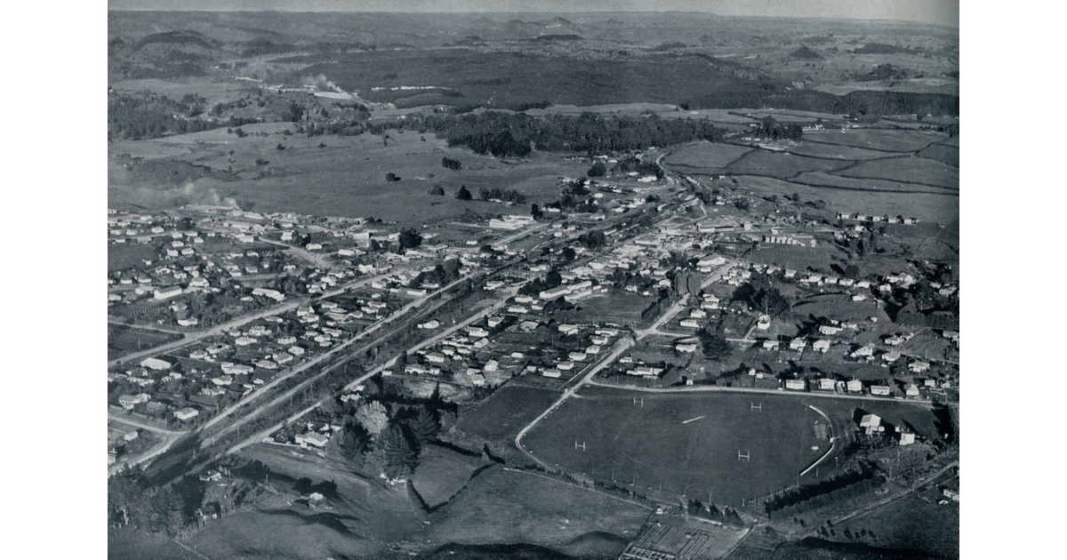 Waikato / Photography - Historical | MAD on New Zealand