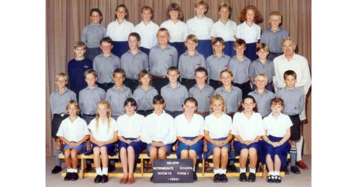 School Photo - 1990's / Nelson Intermediate - Nelson | MAD on New Zealand