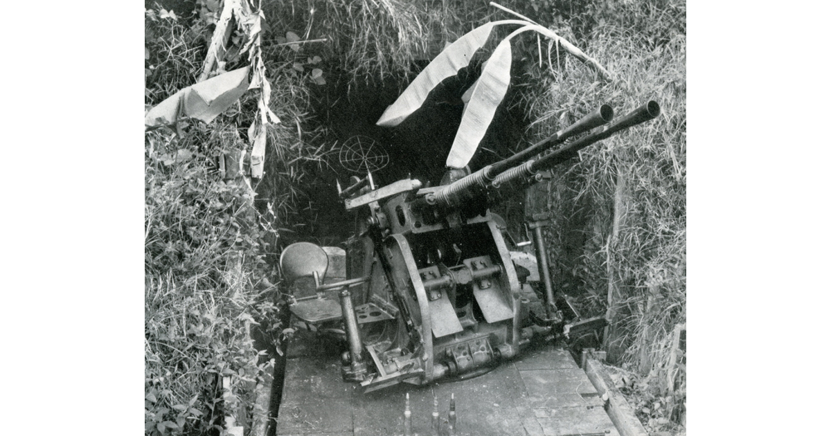 World War II (1939 - 1945) / Photography - Historical | MAD on New Zealand