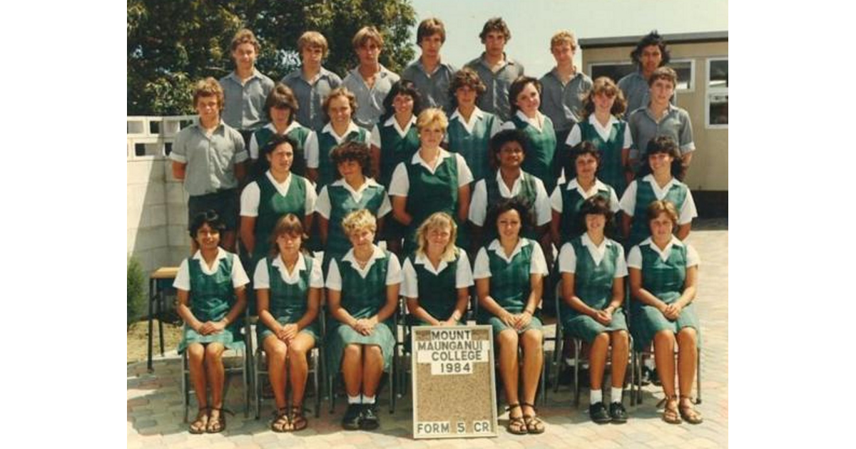 School Photos - Bay of Plenty / Mount Maunganui College - Mount ...