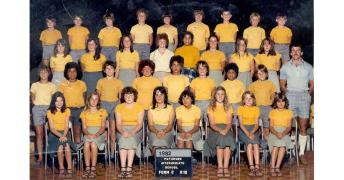 School Photo - 1980's / Putāruru Intermediate School - Putāruru | MAD ...