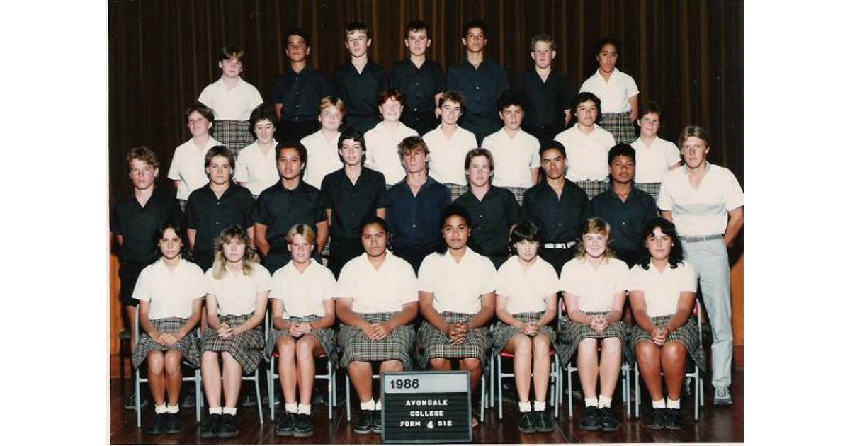 School Photos - Auckland / Avondale College - Auckland | MAD on New Zealand