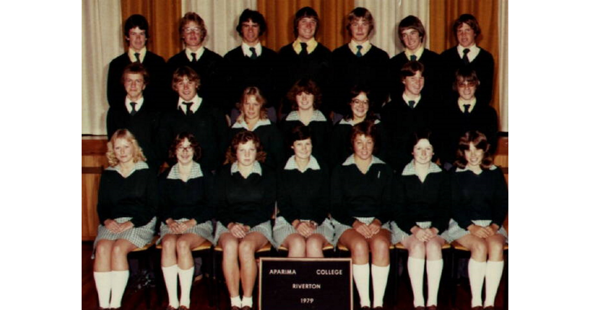 School Photo - 1970's / Aparima College - Riverton | MAD on New Zealand