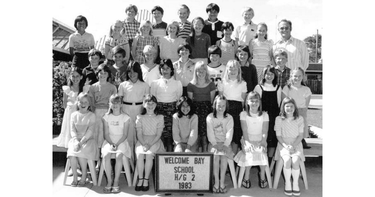 School Photos - Bay of Plenty / Welcome Bay School - Tauranga | MAD on ...