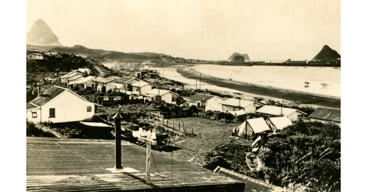 Taranaki / Photography - Historical | MAD on New Zealand