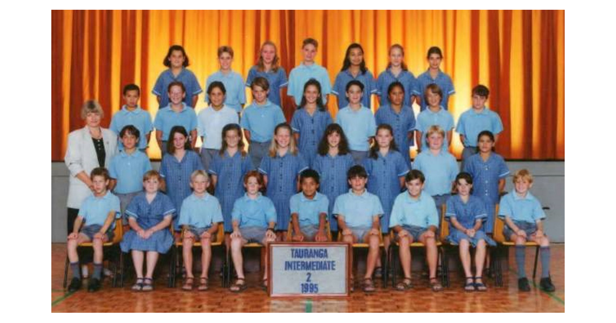 School Photo - 1990's / Tauranga Intermediate School - Tauranga | MAD ...