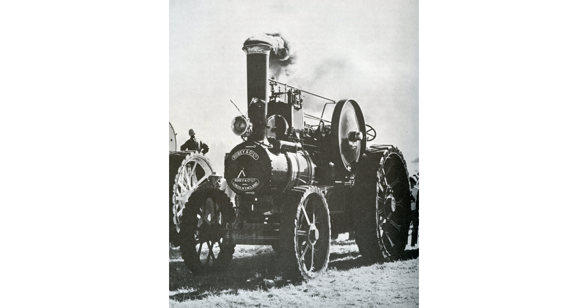 Traction Engine / Photography - Historical | MAD on New Zealand