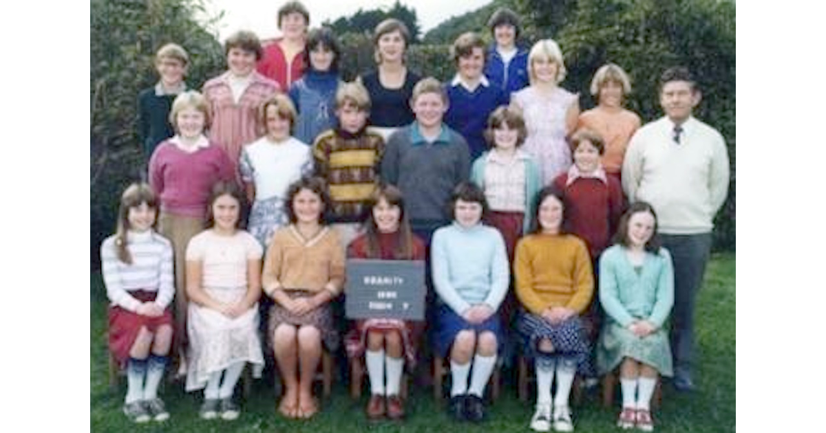 School Photos - West Coast / Granity School - Granity | MAD on New Zealand
