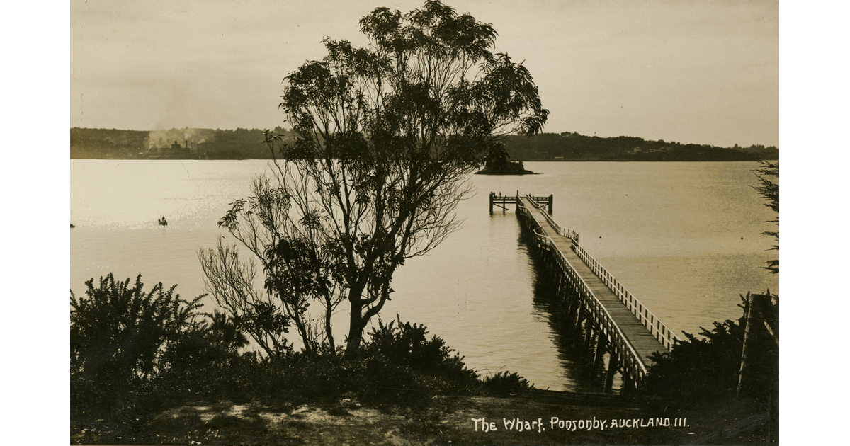 Historical - Photos / Photography - Historical | MAD on New Zealand