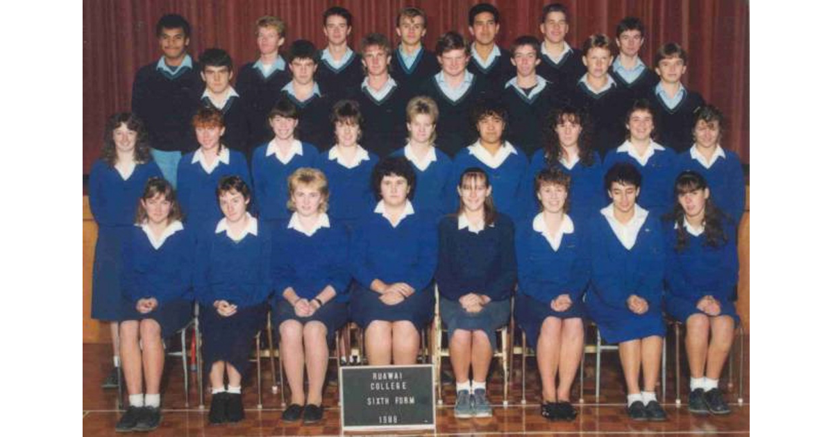School Photo - 1980's / Ruawai College - Ruawai | MAD on New Zealand
