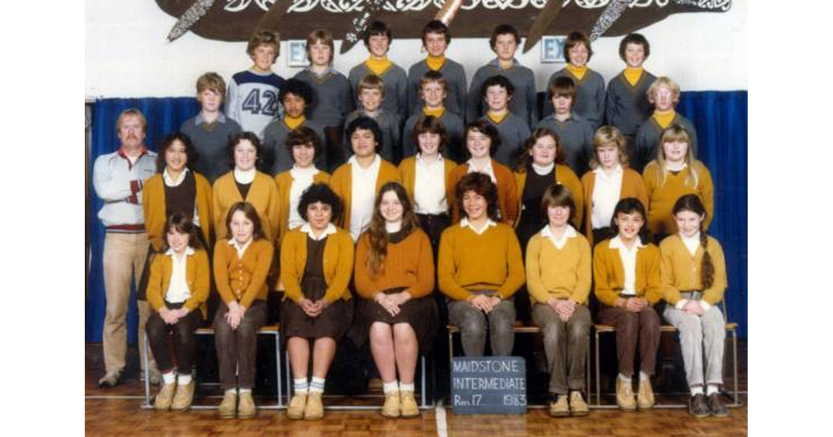 School Photo - 1980's / Maidstone Intermediate - Upper Hutt | MAD on ...