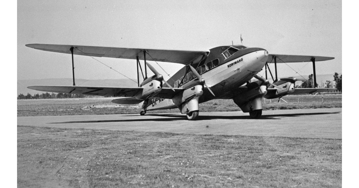 Aviation / Photography - Historical | MAD on New Zealand