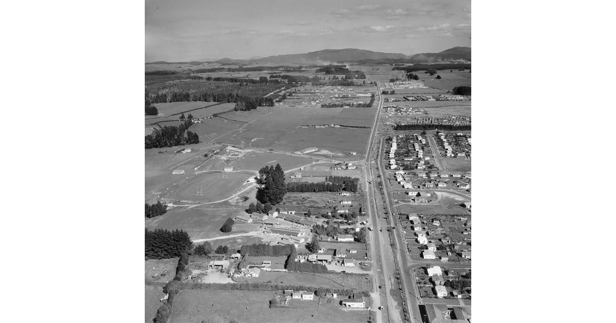 Historical - Photos - Waikato / Photography - Historical | MAD on New ...