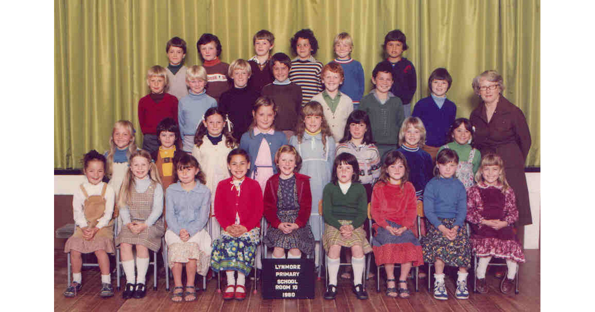 School Photo - 1980's / Lynmore Primary School - Rotorua | MAD on New ...