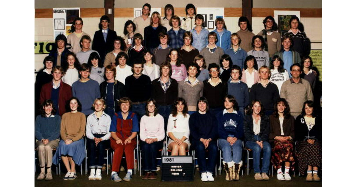 School Photos - Auckland / Howick College - Auckland | MAD on New Zealand